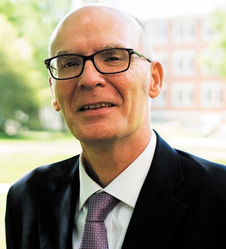 Education Executive Search | DSG Education